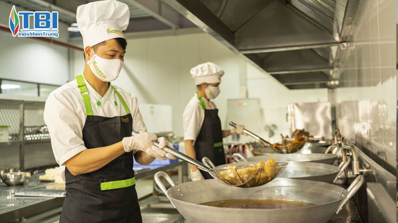 Lỗi thường gặp khi lắp đặt bếp công nghiệp và cách khắc phục